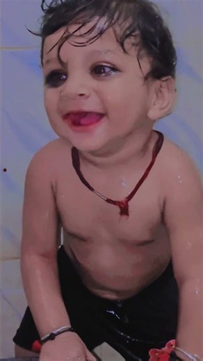 😍 Baby Bath Time Laughing 😂 | Cutest Baby Moment #shorts #cutebaby #youtubeshorts #trending #viral
