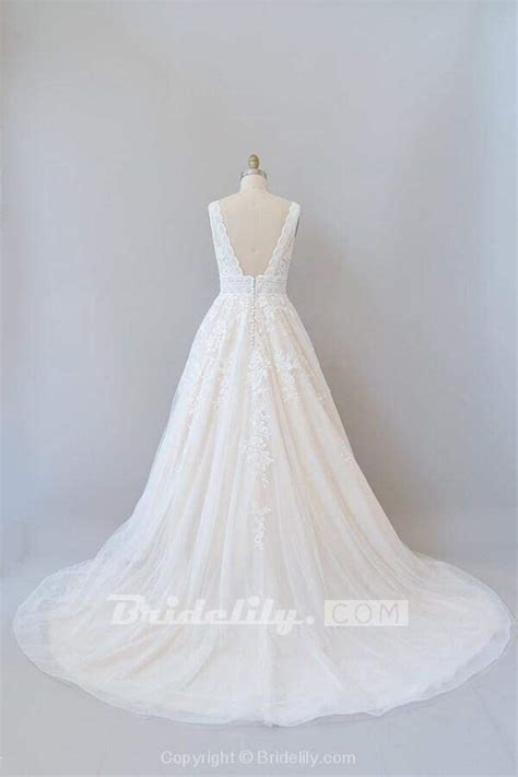 Elegant V Neck Appliques Tulle A Line Wedding Dress On Luulla