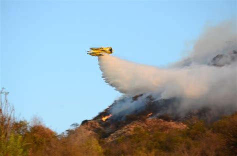 Provincia De Córdoba Siguen Los Focos De Incendios En Las Sierras De
