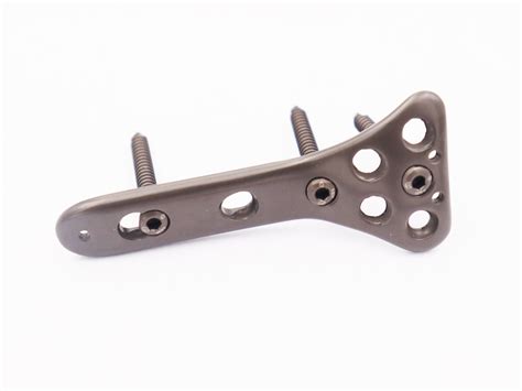 Jinlu Medical Distal Tibia Posterolateral Locking Compression Plate For