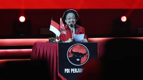 Megawati Berpantun Di Rakernas Pdip Jangan Gentar Badai Pasti Berlalu
