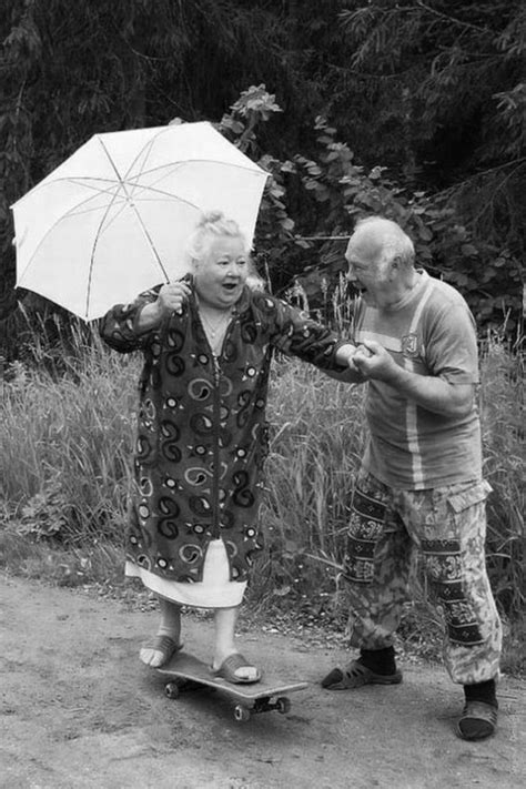35 Photos Of Cute Old Couples That Will Give You The Ultimate