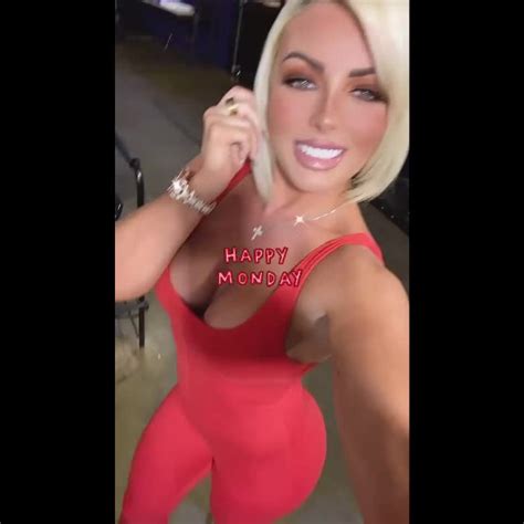 Its Mandy Night Raw 🥵 Scrolller