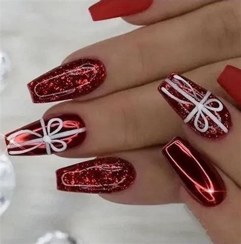 40 Festive Christmas Nail Art Designs Listing More