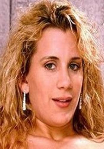Crystal Dawn Filmek Képek Díjak Személyiség Adatlap Mafab Hu