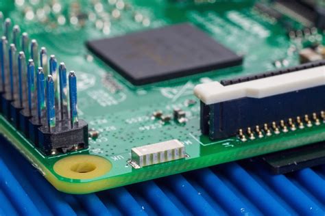 make japan raspberry pi 3登場：wi fiとbluetooth le搭載の64ビットpi