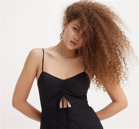 Nadira Cutout Kleid Schwarz Levis® De