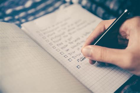 how to add to an array in react state using hooks by dr