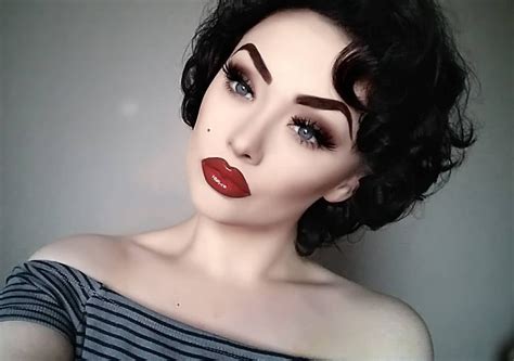 Classic Pinup Style Retro Beauty And Fashion Inspiration