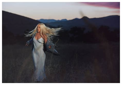 Xtina Web