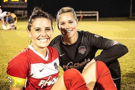 One Of The Cutest Couples In Womens Soccer Soccer Life Soccer Team