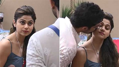 Bigg Boss Ott Shamita Shetty Demands A Kiss From Raqesh Bapat