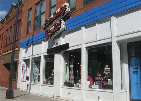 lickety x split 612 333 0599 minneapolis sex shops