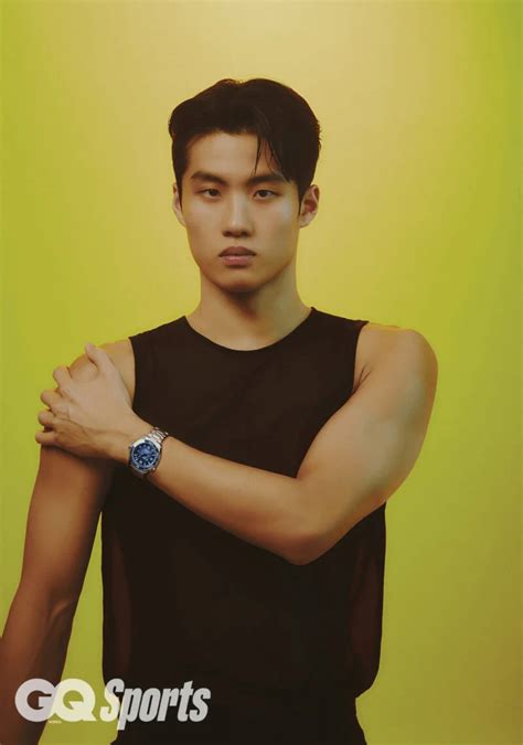이슈 유머 2024 파리 올림픽 국가대표 6인의 Gq 화보 오메가 스피드마스터 