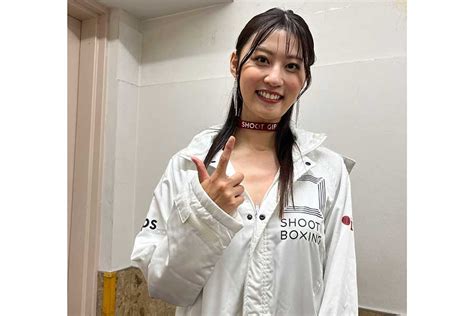「セクシーな衣装には抵抗が…」 18歳高校生でのラウンドガールデビューから9年卒業する晶羅が今、明かす本音 Encount