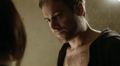 Auscaps Stuart Townsend Shirtless In Xiii The Series 2 01 Phoenix