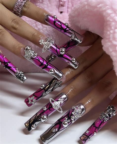 Pin By Anita Butler On Nails Stylish Nails Designs Goth Nails