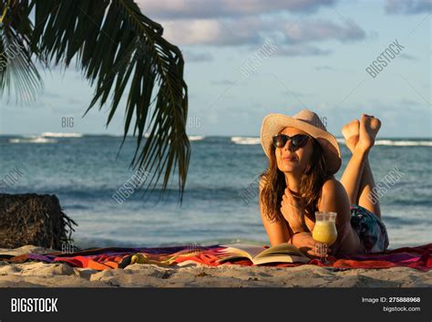 Traveler Girl Relaxing Image And Photo Free Trial Bigstock