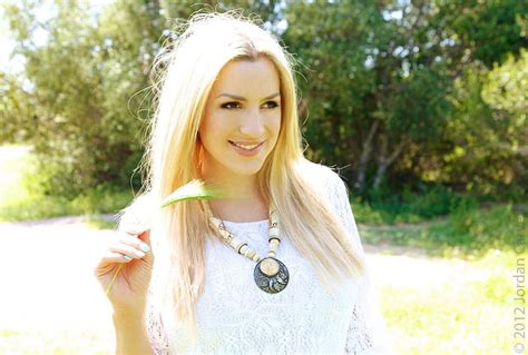 Jordan Carver Model White Trees Sexy Outdoors Hd Wallpaper Peakpx