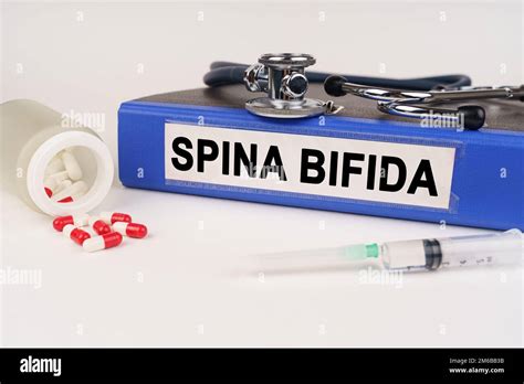 Spina Bifida Fotos Und Bildmaterial In Hoher Auflösung Alamy