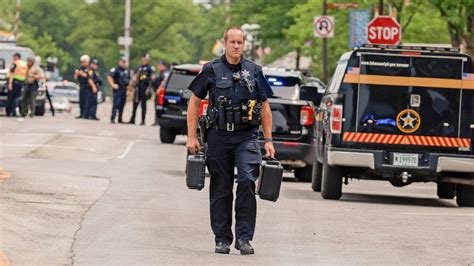 Usa Highland Park Mass Shooting Suspect Charged With 7 Counts Of First