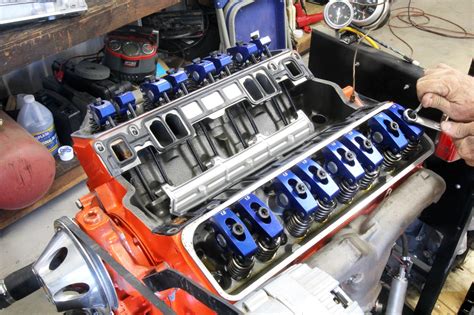Easy Roller A Budget Small Block Chevy 355 V8 Hydraulic Roller Cam