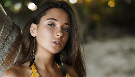Liya Silver – Models Gallery
