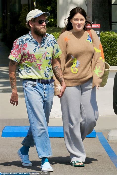 Jonah Hills Ex Sarah Brady Explains Why She Waited For New Girlfriend