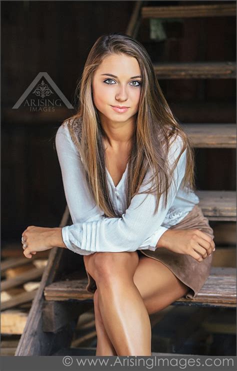Senior Photography Poses High School Senior Photography Girl