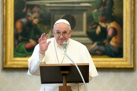 pope francis thanks journalists for exposing sex scandals