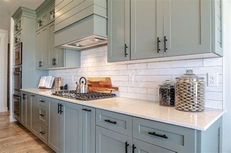 Top Kitchen Cabinet Color Trends For 2023 In 2022 Kitchen Cabinets