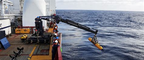 bluefin 21 robo sub plunges into missing jet search nbc news