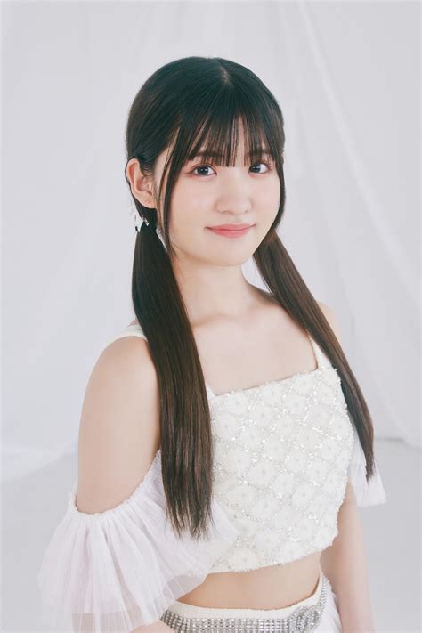 📸 画像：リリサ｜fuhua、新曲「spotlight 」mv＆新アーティスト写真を公開！