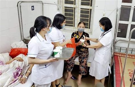 Không Ngừng Nỗ Lực Cải Thiện Chất Lượng Chăm Sóc Sức Khỏe Nhân Dân