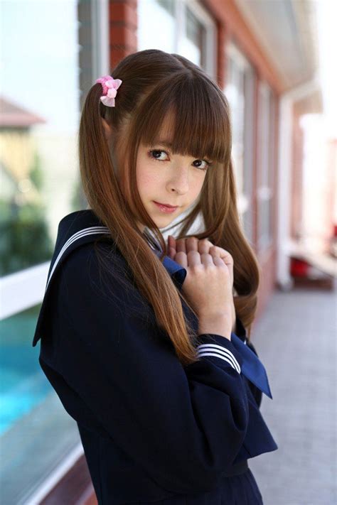 通学途中の制服jcやjkがトイレを盗撮した画像 エッチ学生