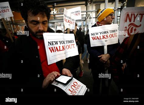 New York City Usa 08th Dec 2022 New York Times Employees And