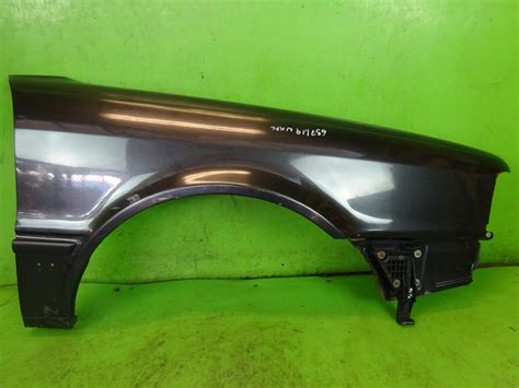 Błotnik Prawy Przedni Przód Audi 80 B4 94r 8284253242 Oficjalne