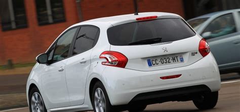 essai comparatif renault clio dci contre peugeot 208 hdi