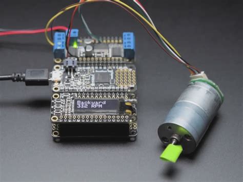 geared dc motor with magnetic encoder outputs 7 vdc 1 20 ratio id