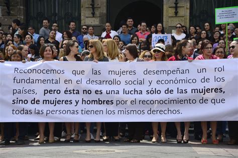 Realiza Udeg Paro Simbólico Por Los Derechos De Las Mujeres