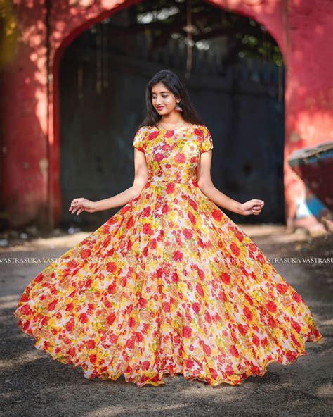 South Indian Traditional Dresses 16 • Keep Me Stylish