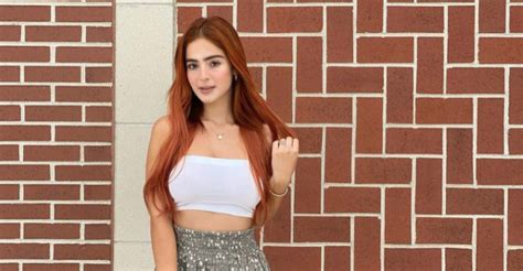 Tiktoker Salvadoreña Aparece En Las Tendencias Y Farándula De Revista