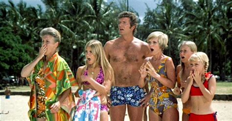 do you remember what kind of bad luck the tiki idol brought to the bradys