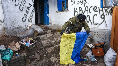 Ukraine Phone Calls Prove Rebels Attacked City Killed 30