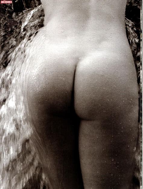 Letícia Birkheuer Nude Pics Page 1