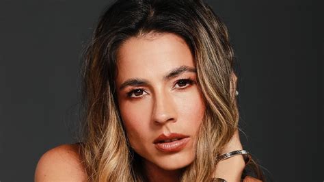 Carla Giraldo Es La Presentadora De La Casa De Los Famosos Colombia