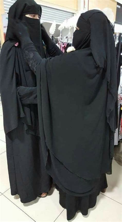Pin By Fadila Fasha On Purdah Niqab Fashion Beautiful Muslim Women