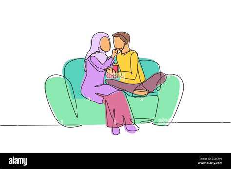 Single Continuous Line Drawing Romantic Arabian Couple Sitting Relaxed