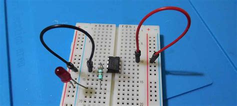 Tutorial 2 Blinking Led On Breadboard