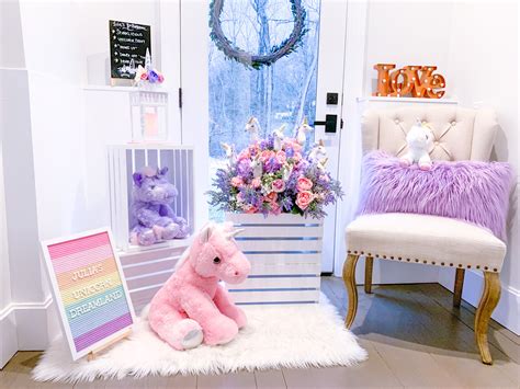 Unicorn Themed Parties Picnics And Slumber Parties Unicorn Party
